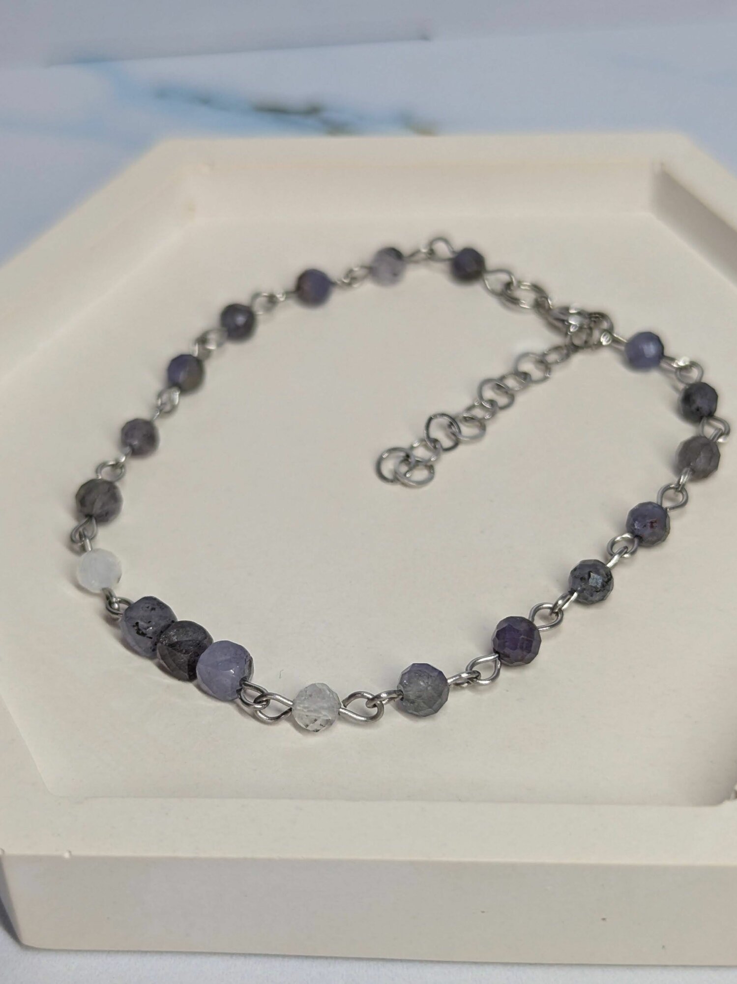 Браслет, лунный камень