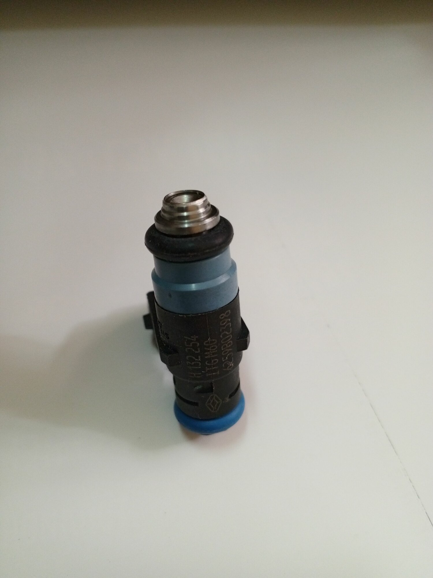 Форсунка топливная (дв.16V, К4М) Renault (Рено Логан,) и Lada (Лада Ларгус). - Арт. 8200132254