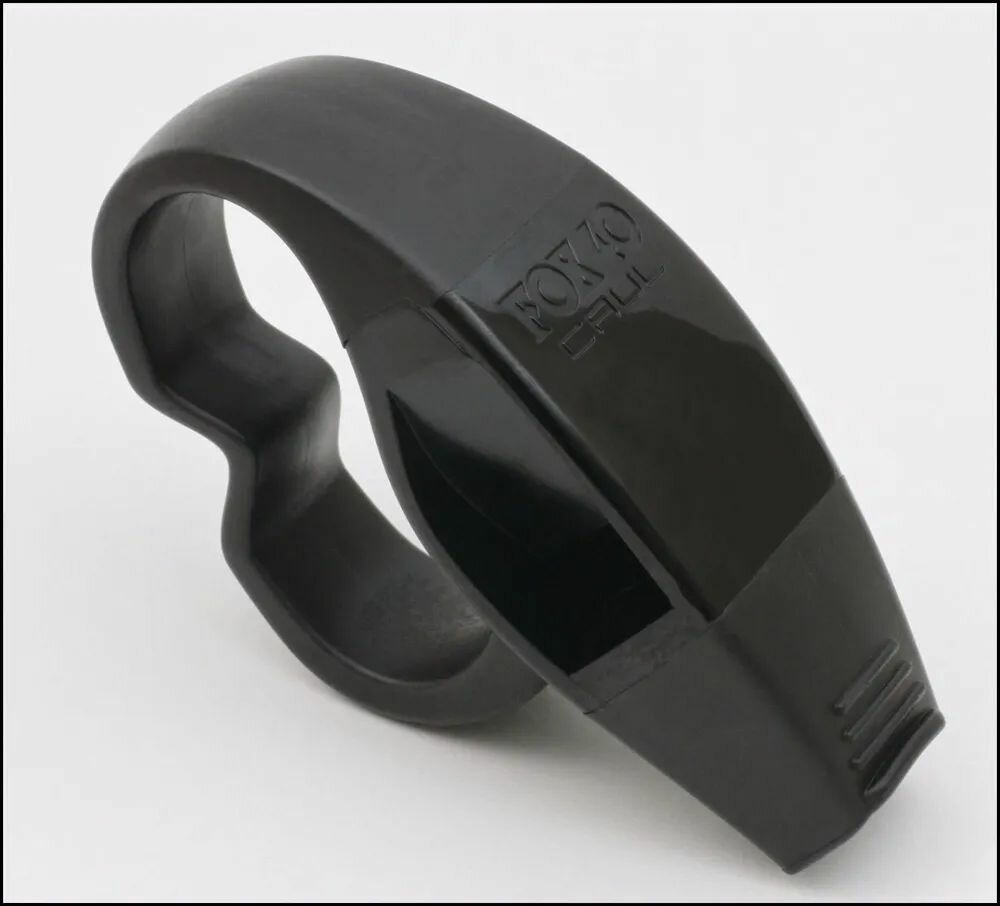 Свисток хоккейный