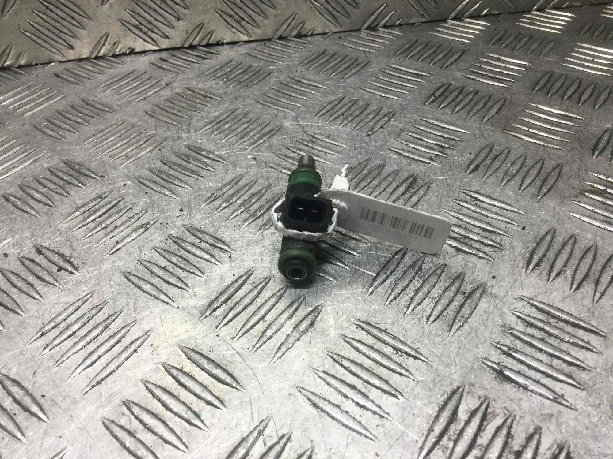 Б/У Форсунка Ford Focus 1 поколение (1998-2001) 2000 г.