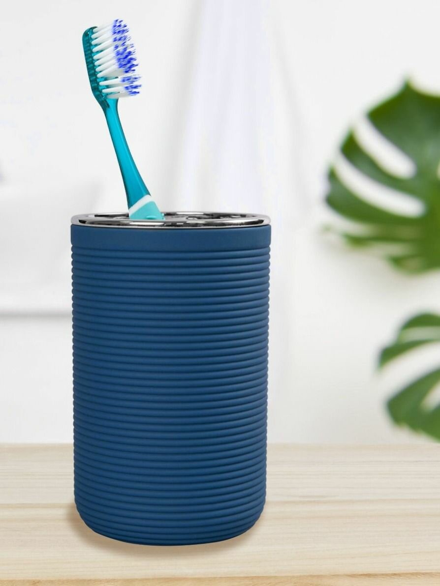 Стакан для зубных щеток