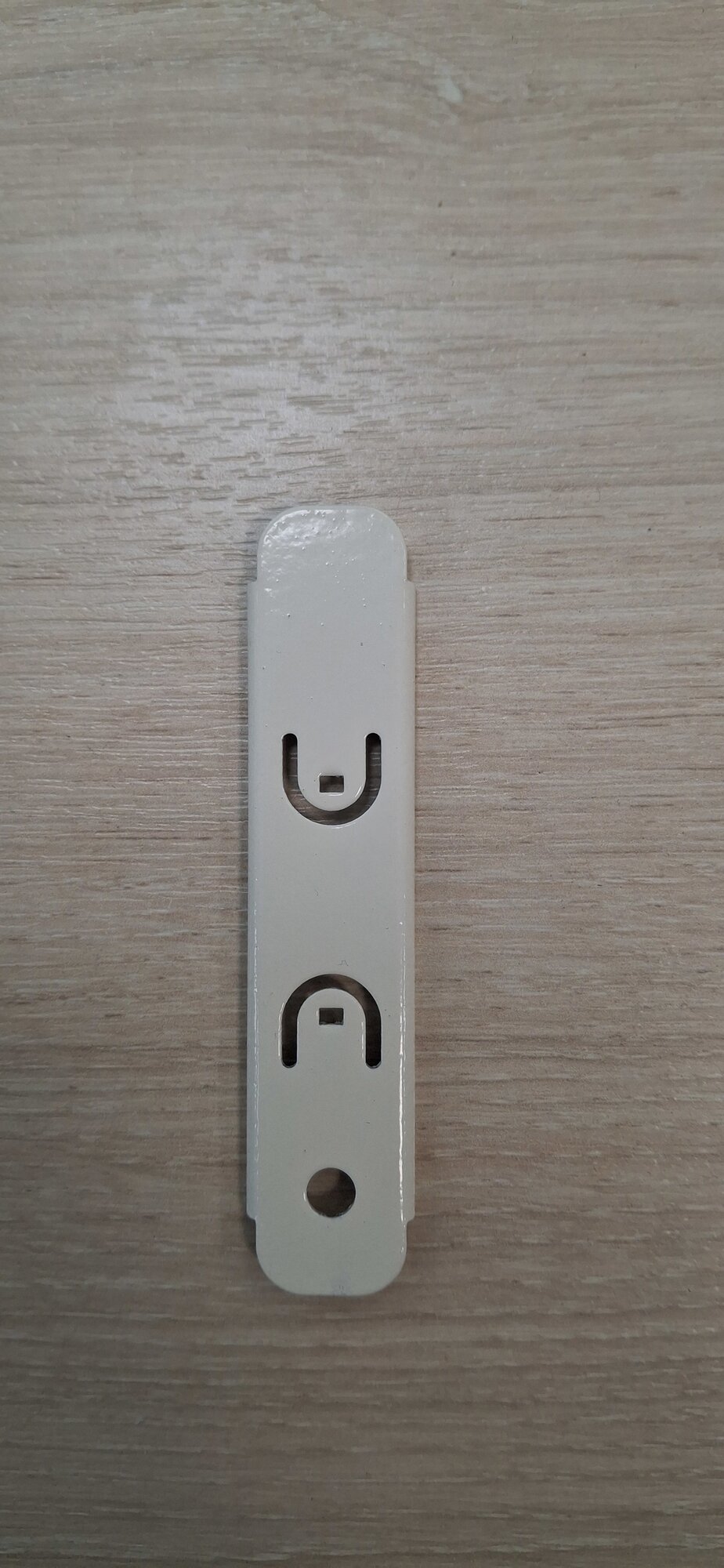 Соединитель для карниза однорядный Base металл цвет белый