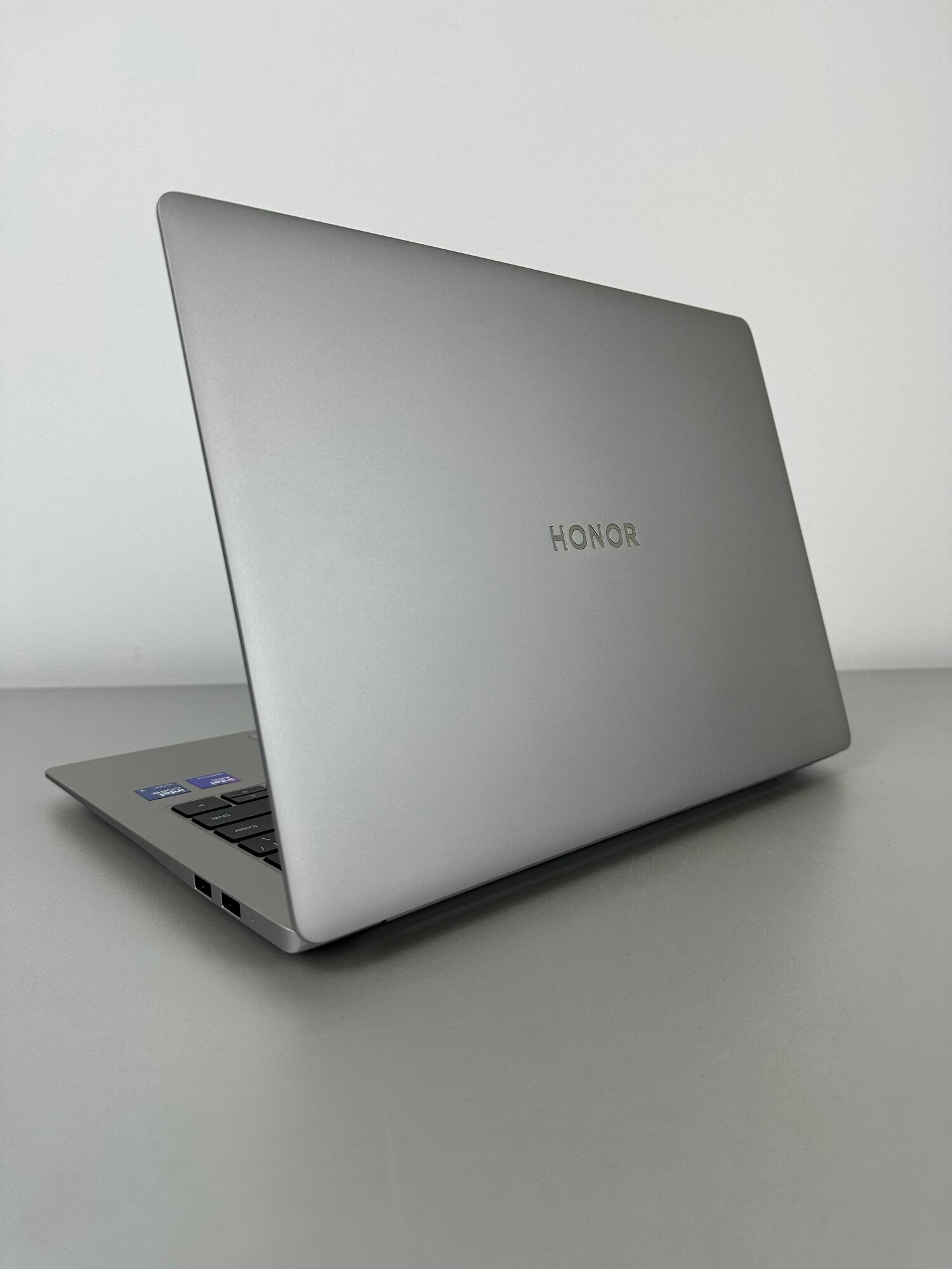 Ноутбук Honor MagicBook Pro 14 / Ultra 9 285H, 32GB, 1TB, Серый, Сенсорный