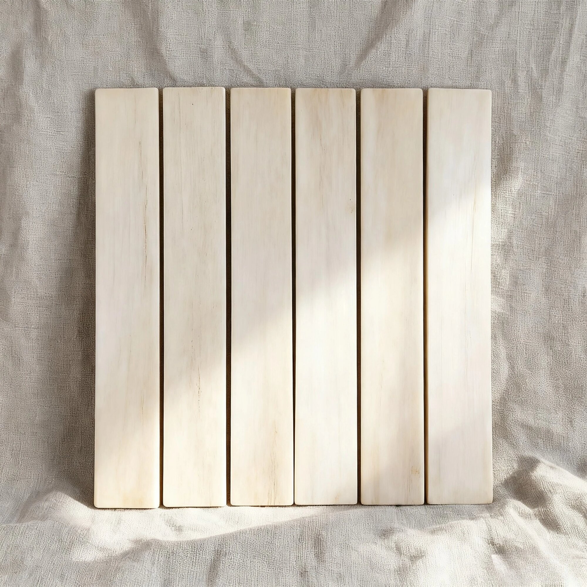 Пластина из бычьей кости для рукоделия