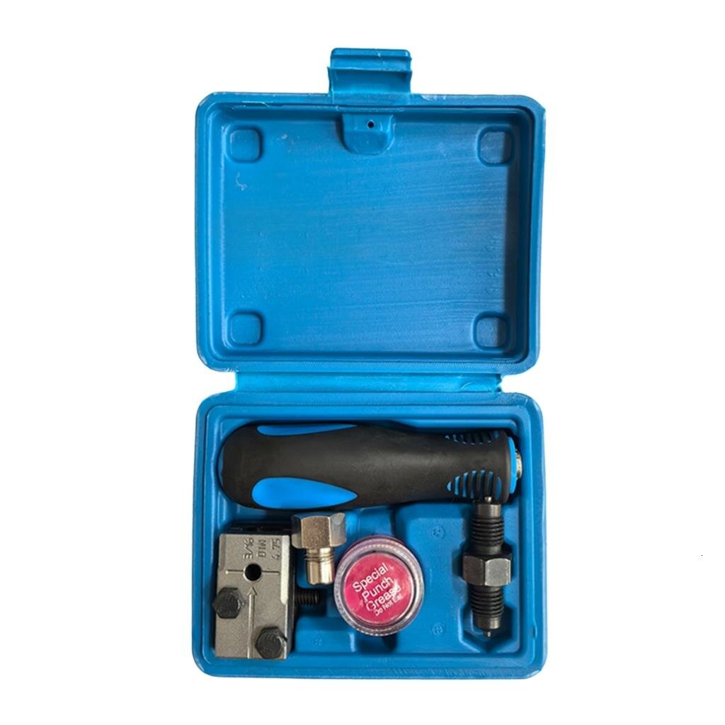 Автомобильный инструмент для развальцовки тормозных трубок