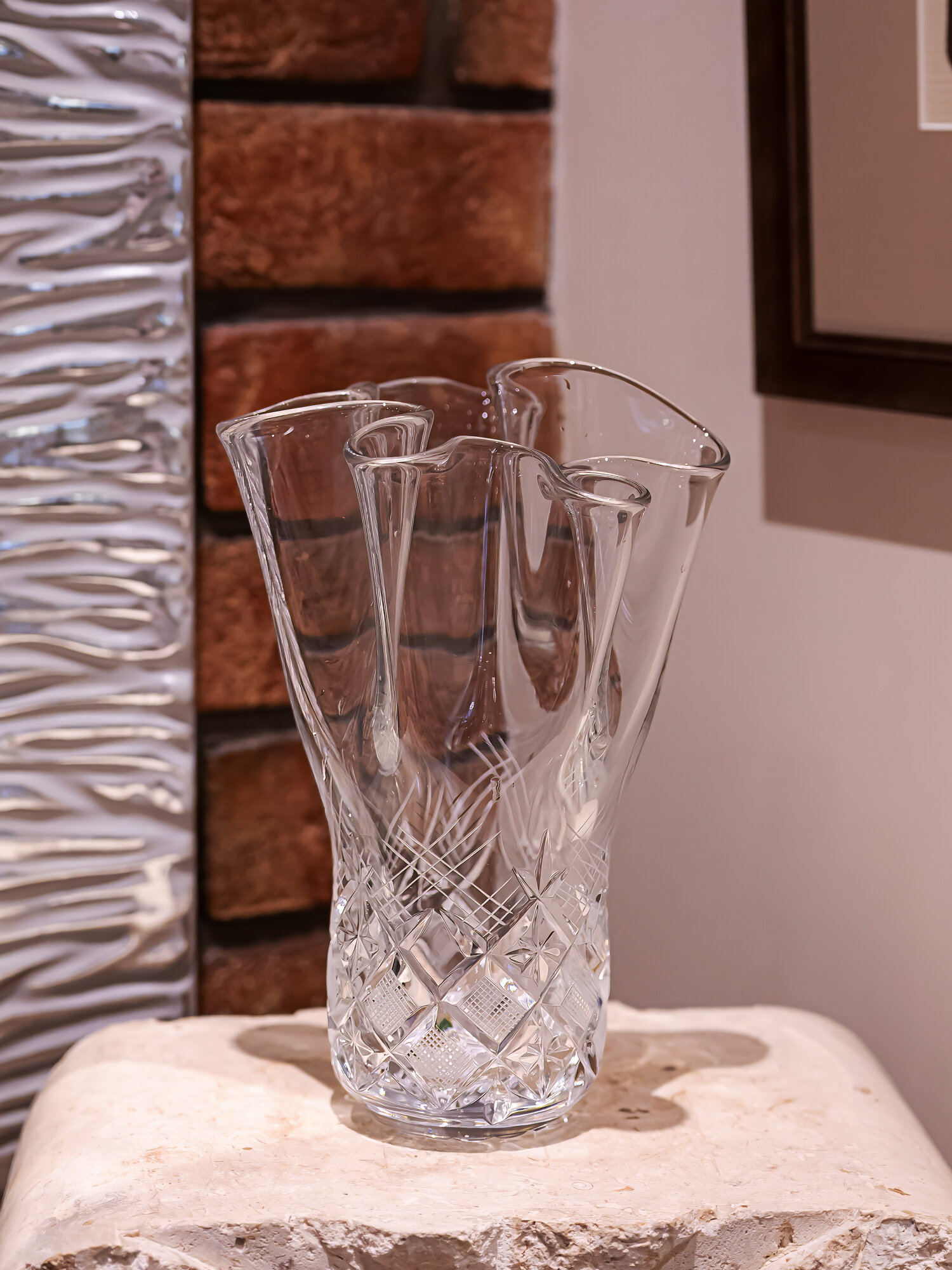 Ваза для цветов хрустальная, для букета, для декора и интерьера, Неман 3234 800/118, высота 23,5 см.