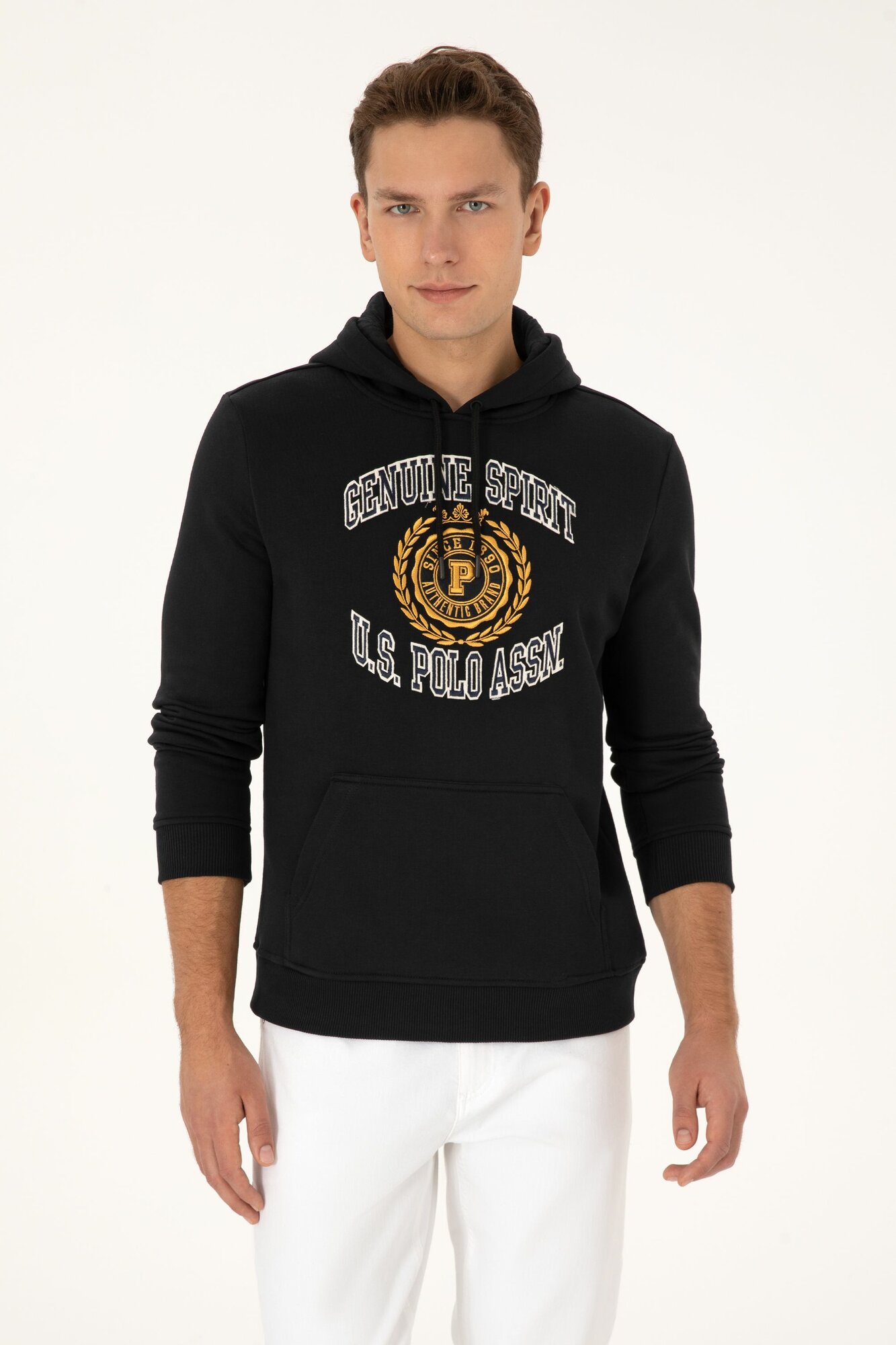 Толстовка спортивная