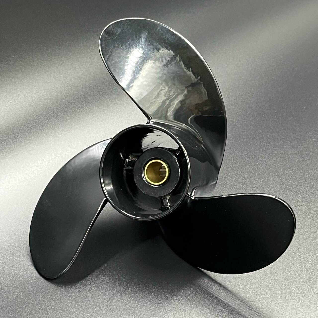 Гребной винт Tohatsu/Mercury 4-6 Megara (3x7.8x9) (Polastorm)