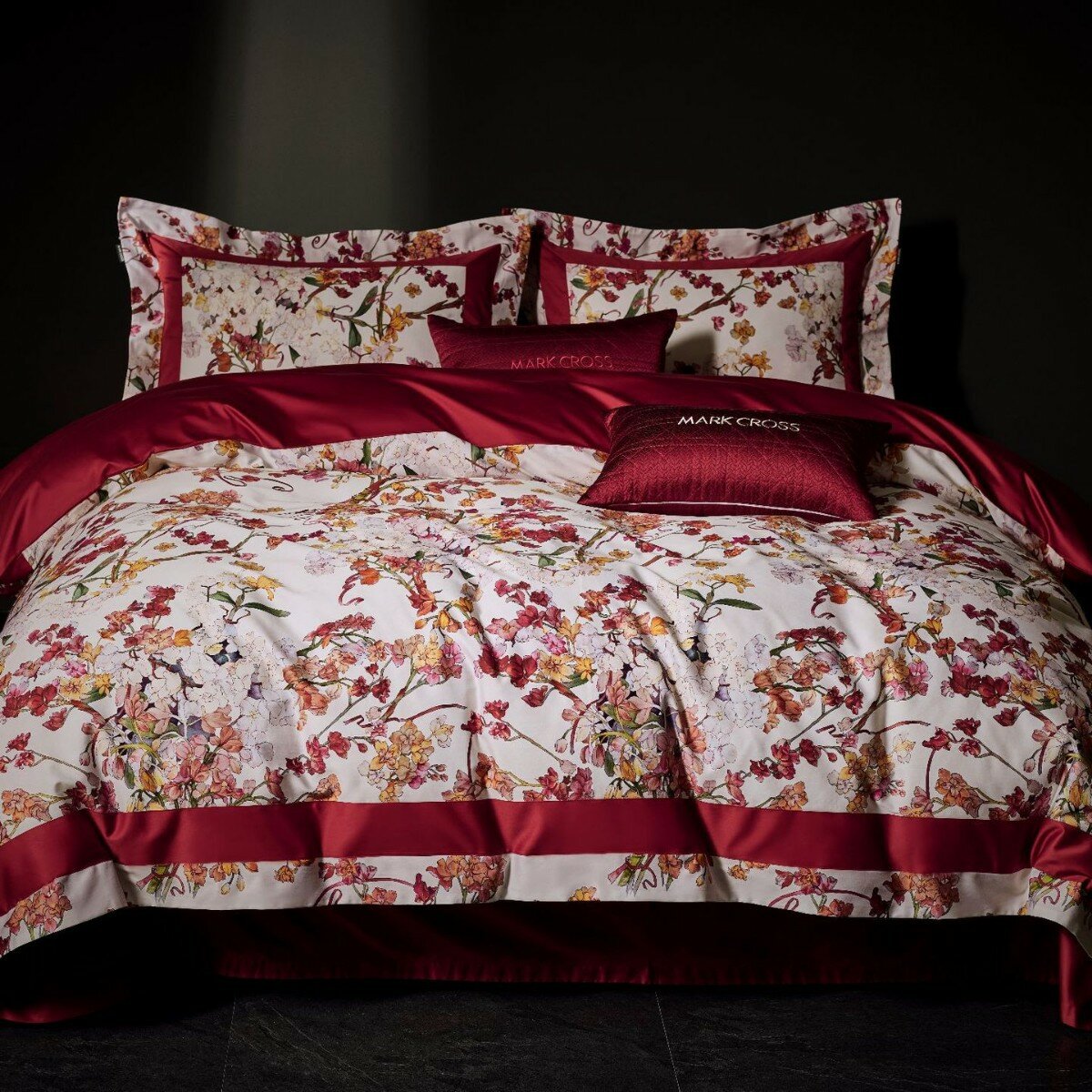 Комплект постельного белья Mark Cross в американском стиле, роскошный, изготовленный на заказ, из чистого хлопка, состоящий из четырех предметов.