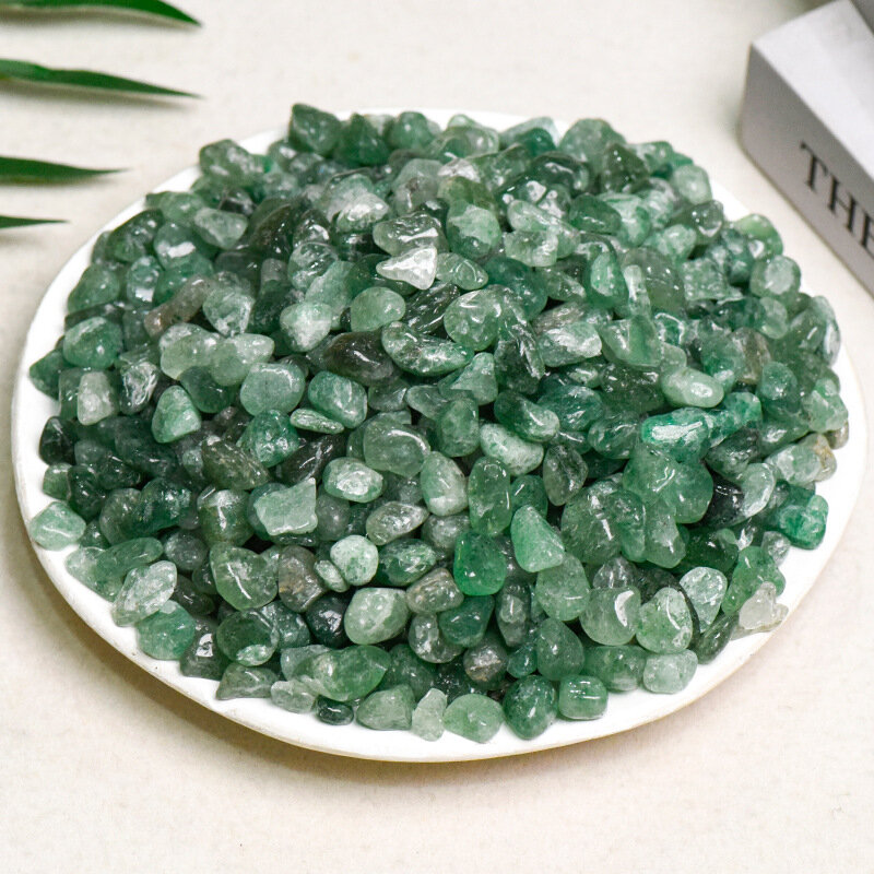 Оптовая продажа натуральных белых кристаллов неправильной формы, мелких камешков для украшения домашних и офисных цветочных горшков, размагничивающиеся розовые кристаллы.