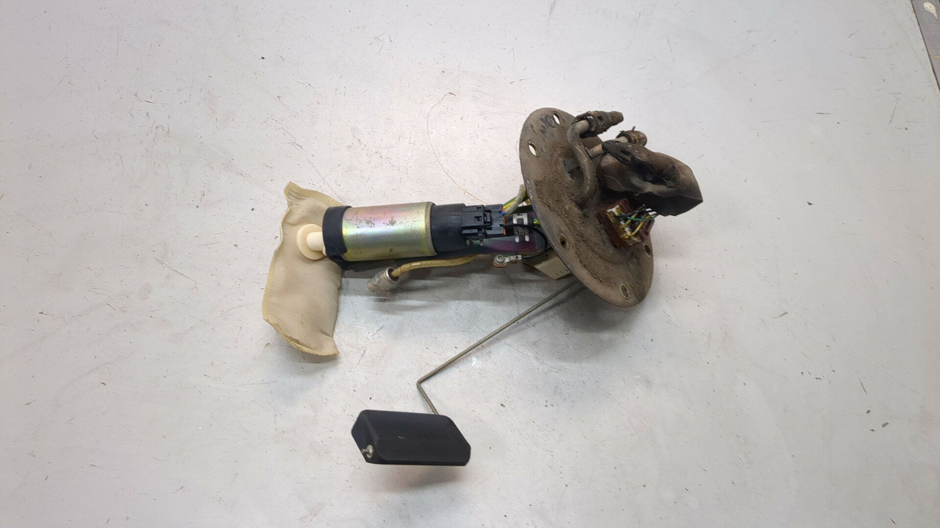 Насос топливный электрический Honda CR-V Б/У