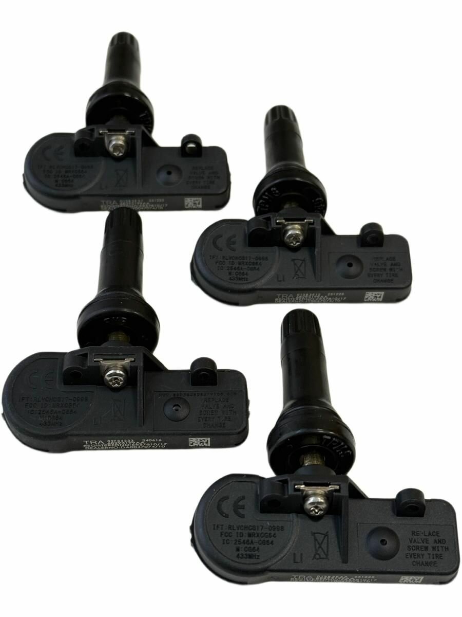 Комплект 4-x датчиков давления шин для Dodge 68293199aa
