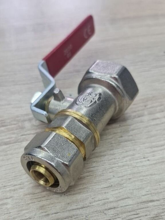 Кран шаровой латунный для металлопластиковых труб цанговое соединение 16 мм - внутреняя резьба 3/4" (Ц - ВН))