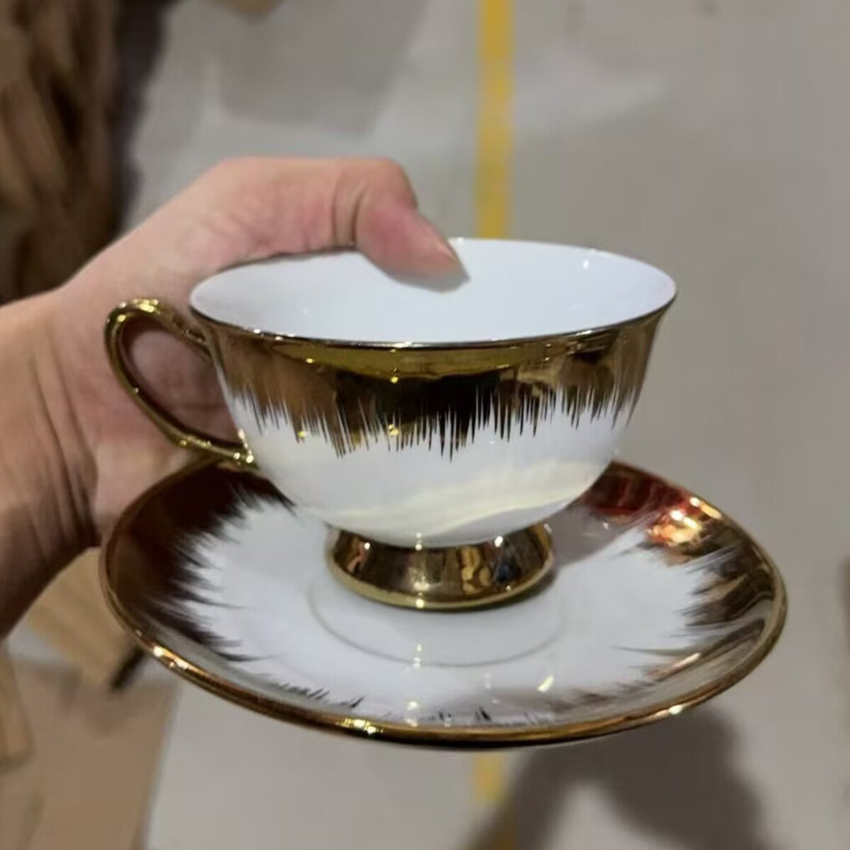 Кофейный сервиз европейский (чашка+блюдце+ложка), 200 мл, 3 цвета (розовый/красный/белый). Мояэкономка
