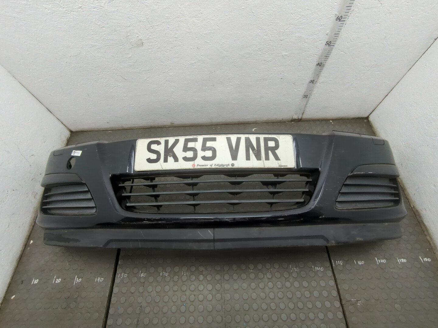 Бампер передний Opel Astra H Б/У
