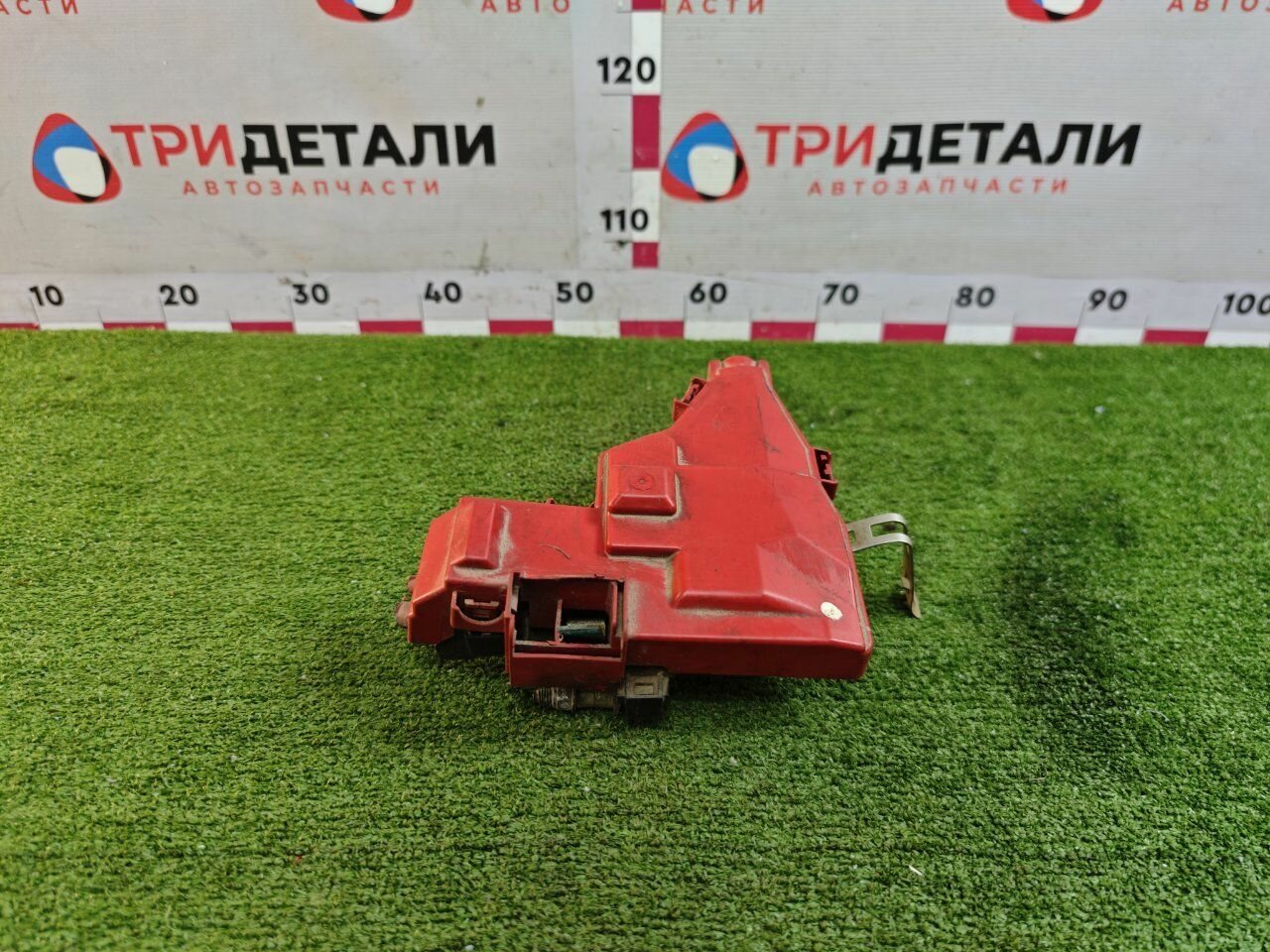 Клемма аккумулятора Renault Duster 1.4 H5H 2021 (б/у)