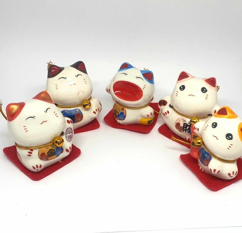 Фишки игральные для расстановок 5 в 1 "Манэки-неко" керамика, 5шт