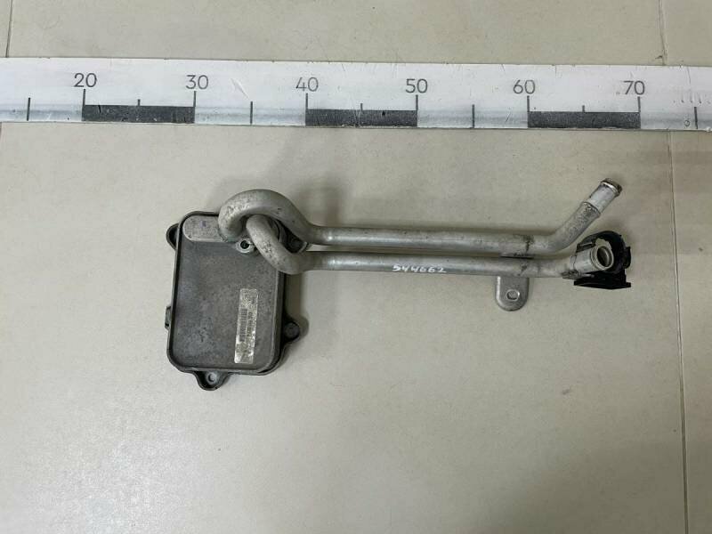 Радиатор масляный Volkswagen Golf 6 5K 2009-2013 кат.номер: 03C117021J