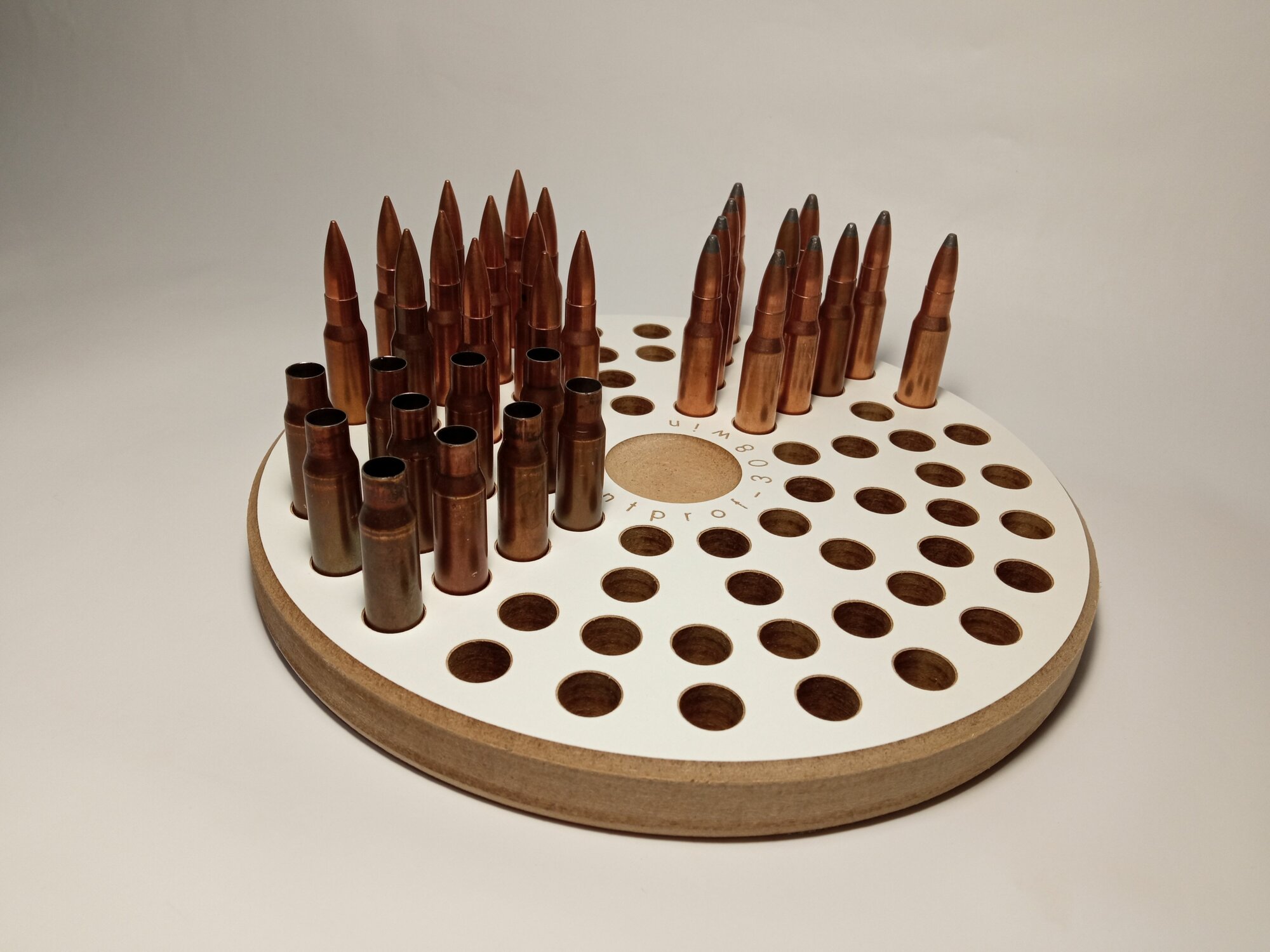 Подставка для гильз и патронов кал. 308 Winchester 7.62x51 на 72 места / доска для сборки патронов