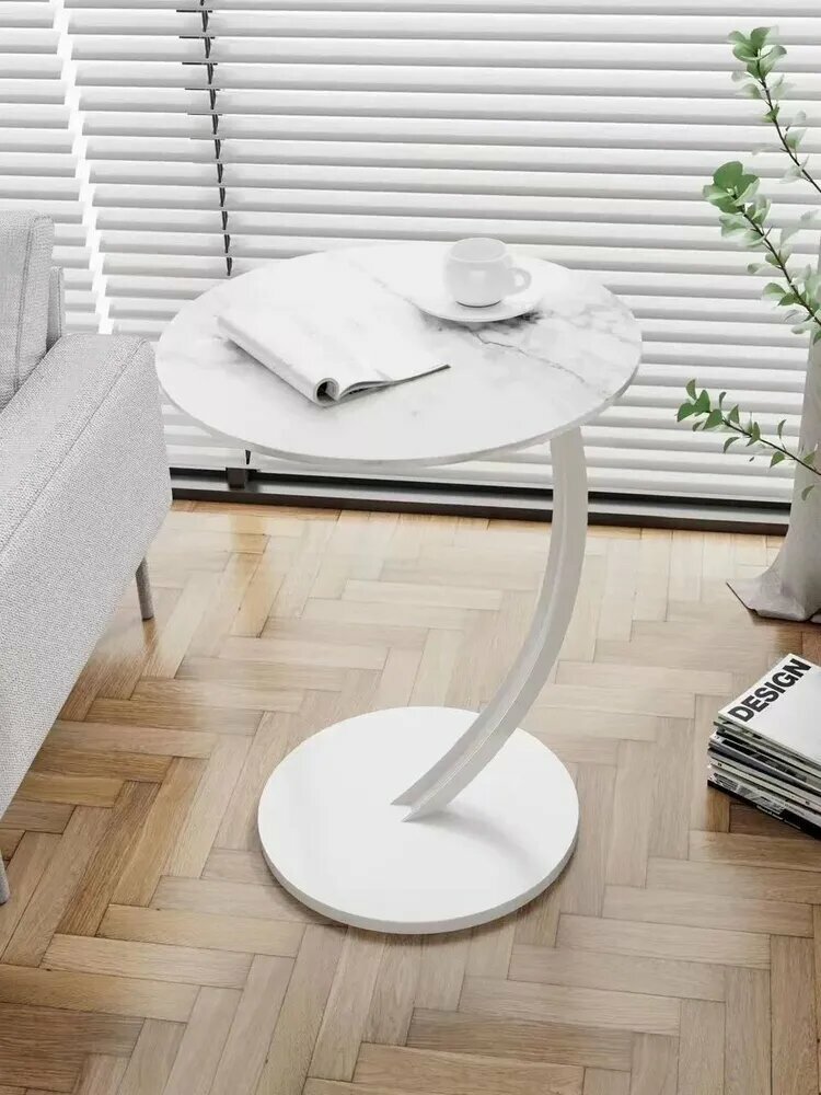 Приставной столик, ДВП, белый, металлический подстолье, высота 60см