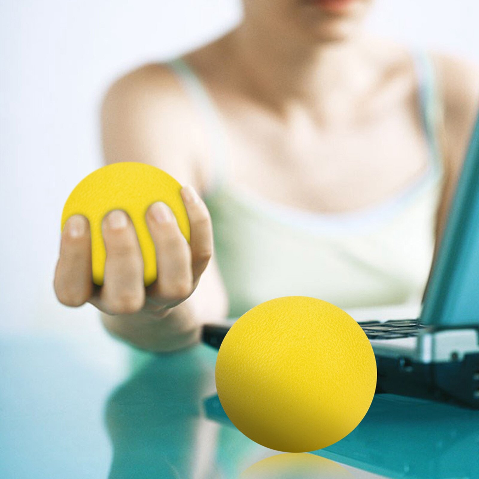 Силиконовый массажный мяч для пальцев рук, силовые упражнения для бодибилдеров, компьютерных работников (желтый 15)