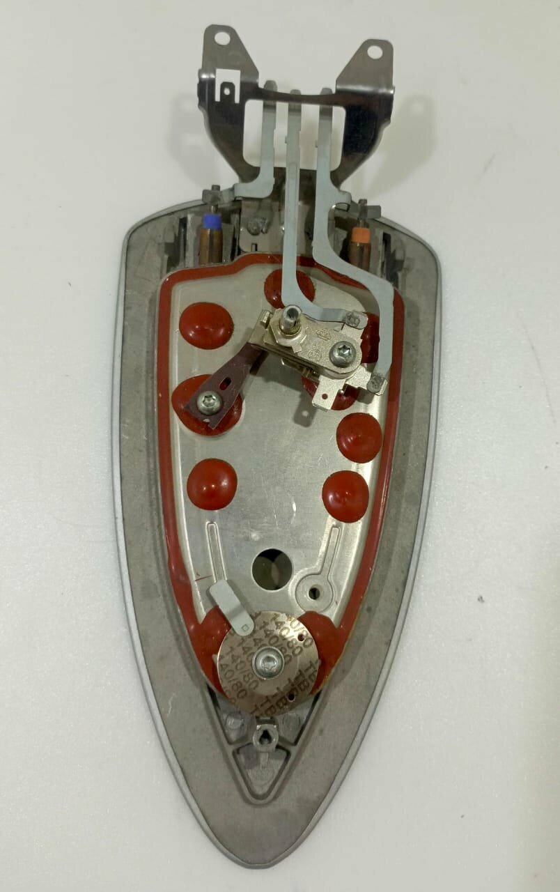 Подошва утюга Bosch, Palladium-glissee (с покрытием Паладий) с термовыключателем 141301604 050H 230V 2200W