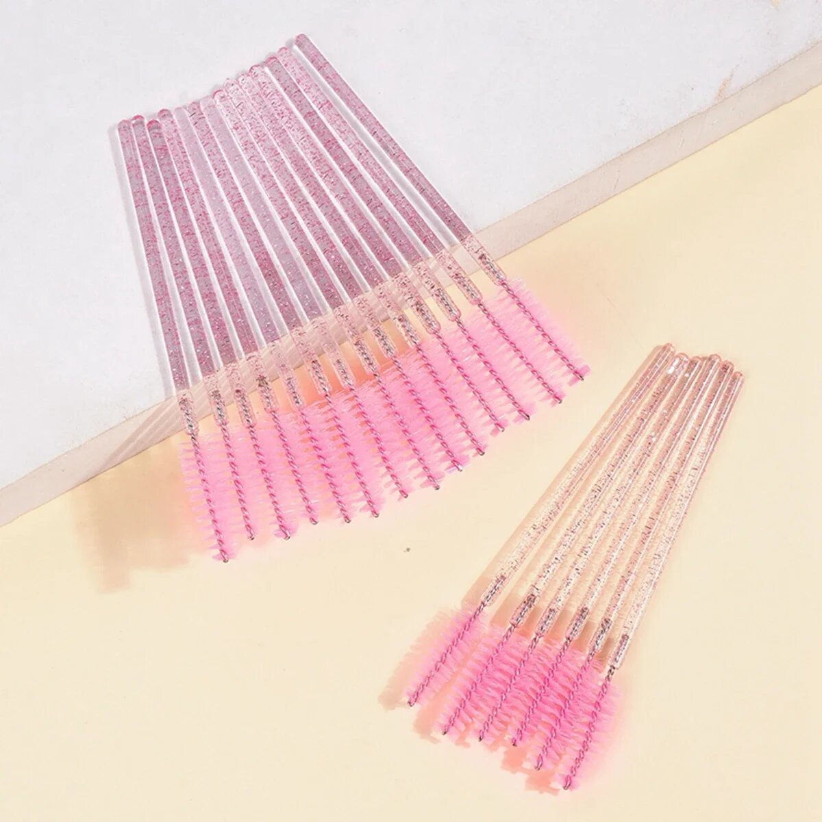 Набор из 10 шт. Пластиковых кистей для ресниц Pink-10PCS