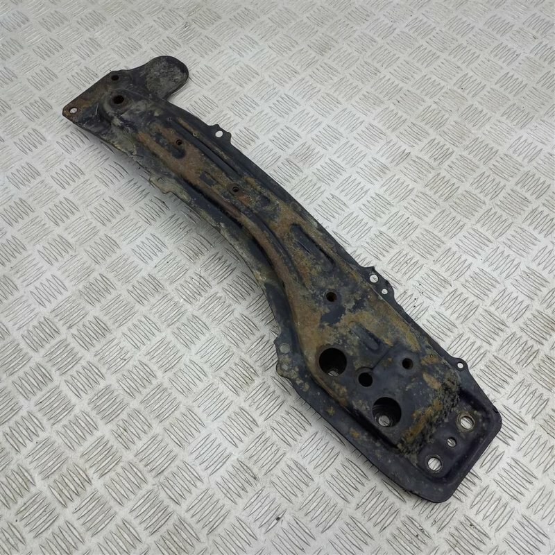 Б/У Балка передняя продольная (лыжа) Geely Emgrand Ec7 / Джили Эмгранд Ec7 1.5 JL4G15D 98Л.С. 2013