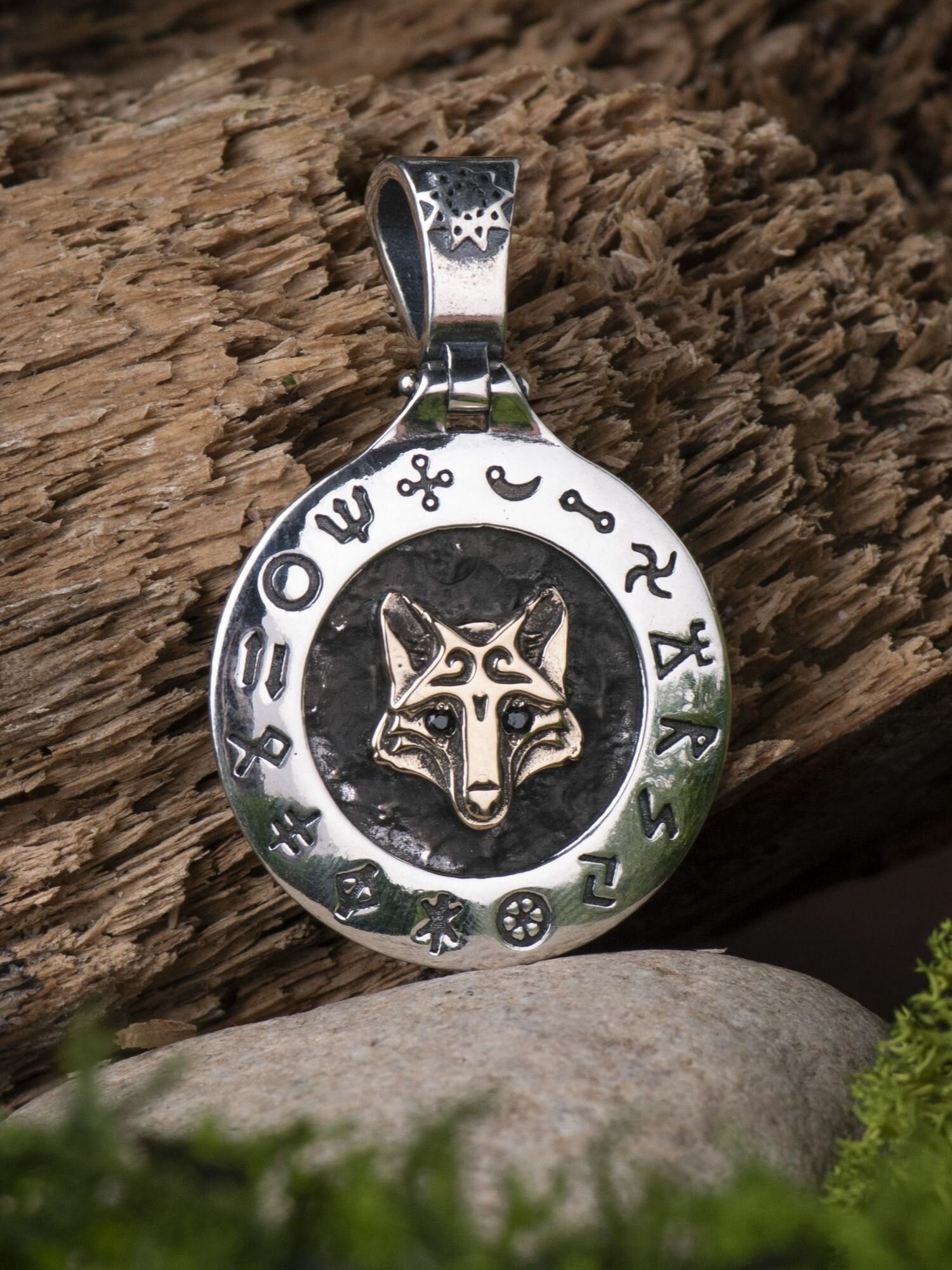 Подвеска Сила Предков, серебро, 925 проба, чернение, шпинель, бронзит