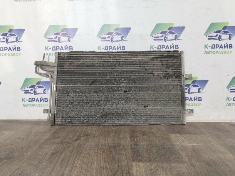 Конденсатор Ford Focus 2 (дорест. 2004—2008) 1516838