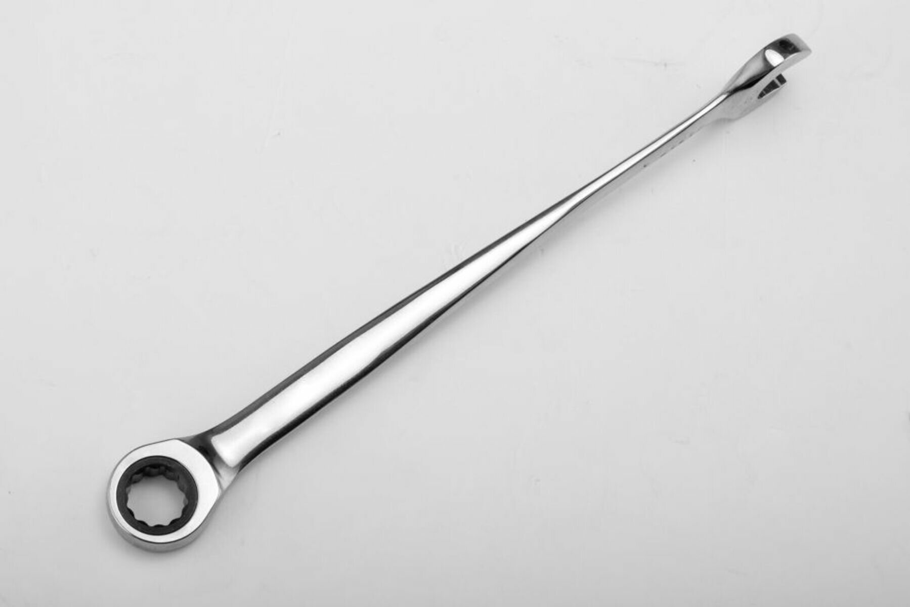 Ключ Комби. (Метр; Храп./Мех; Удл; Х-Обр.) 11Мм. (195/21.7Мм)(Sata 46304)