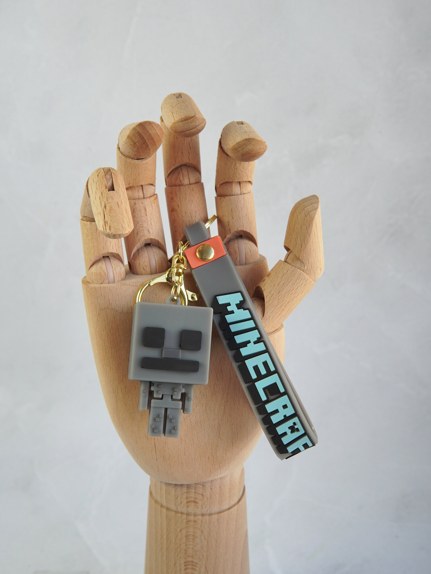 Брелок Серый Крипер Minecraft, 7 см | Редкий вариатив | Пиксельная аномалия