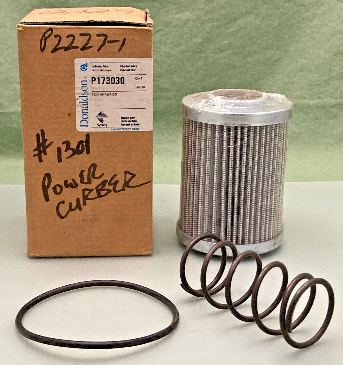 P173030 Donaldson гидравлический фильтр картриджного типа, в комплекте с прокладкой и пружиной