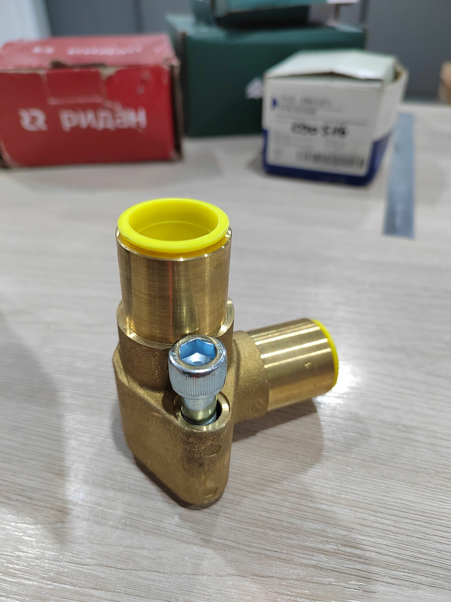 Корпус ТРВ угловой, Alco Controls, 10331