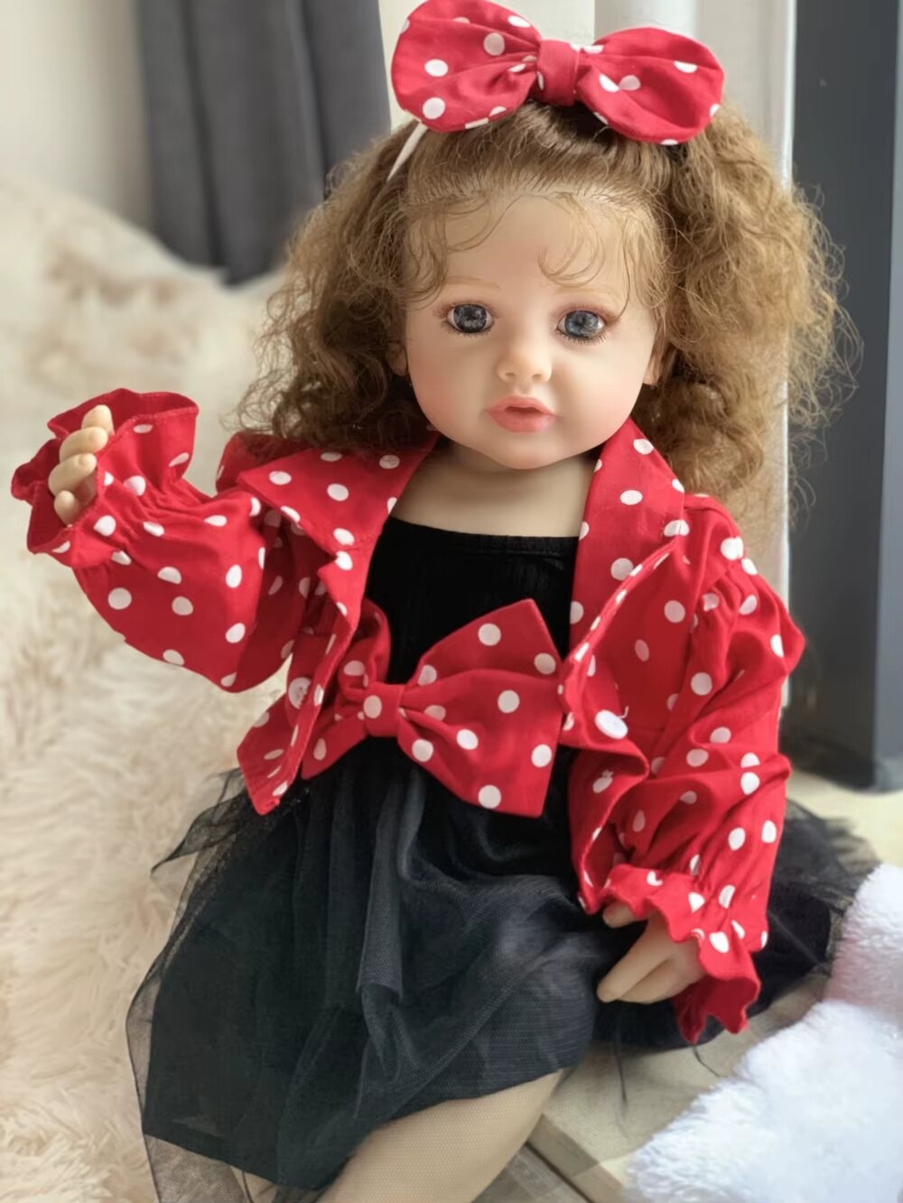 Кукла Реборн Венди малышка Reborn из мягкого силикона 55 см с аксессуарами