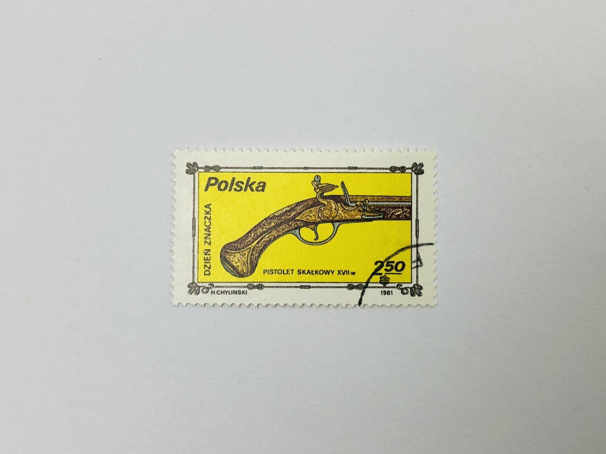 День печати. Пистолет кремниевый 17 века. Война. Польша. 1981. Михель: PL 2769. Гашен
