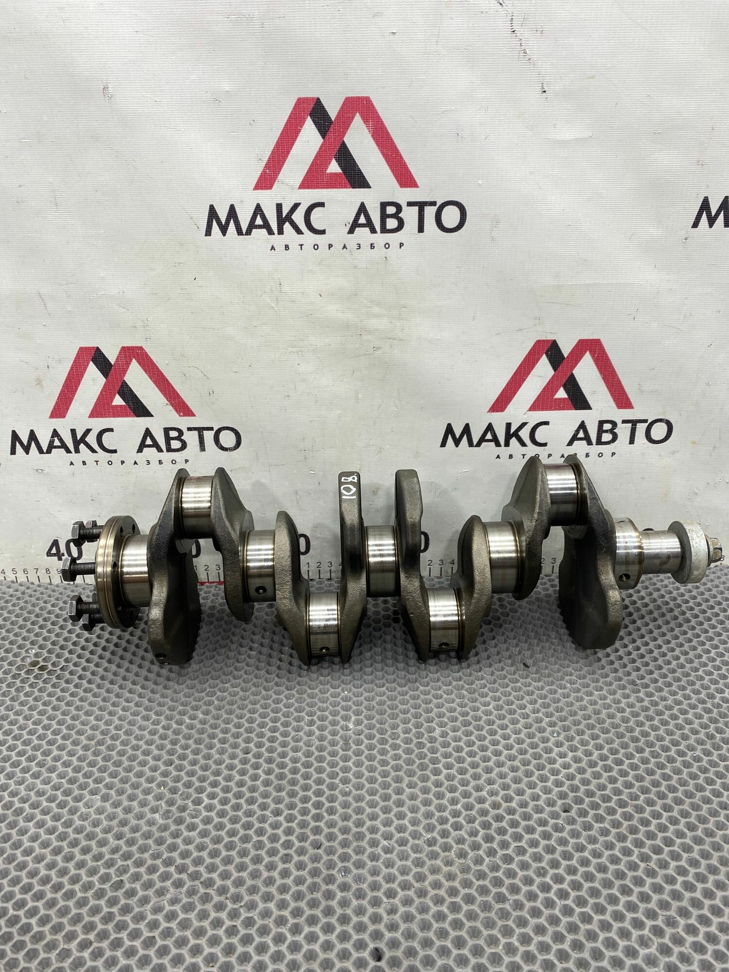 Коленвал Renault Duster 1 2020 F4R410 Черный