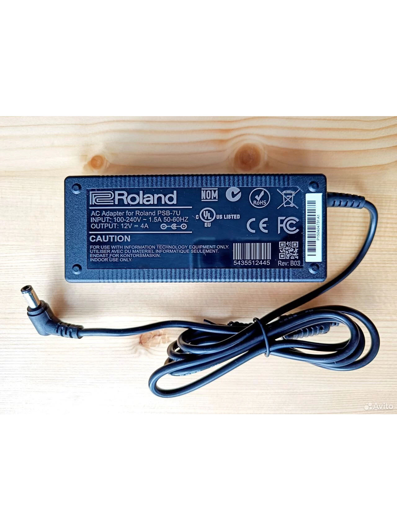 Блок питания для грувбокса Roland MC-808