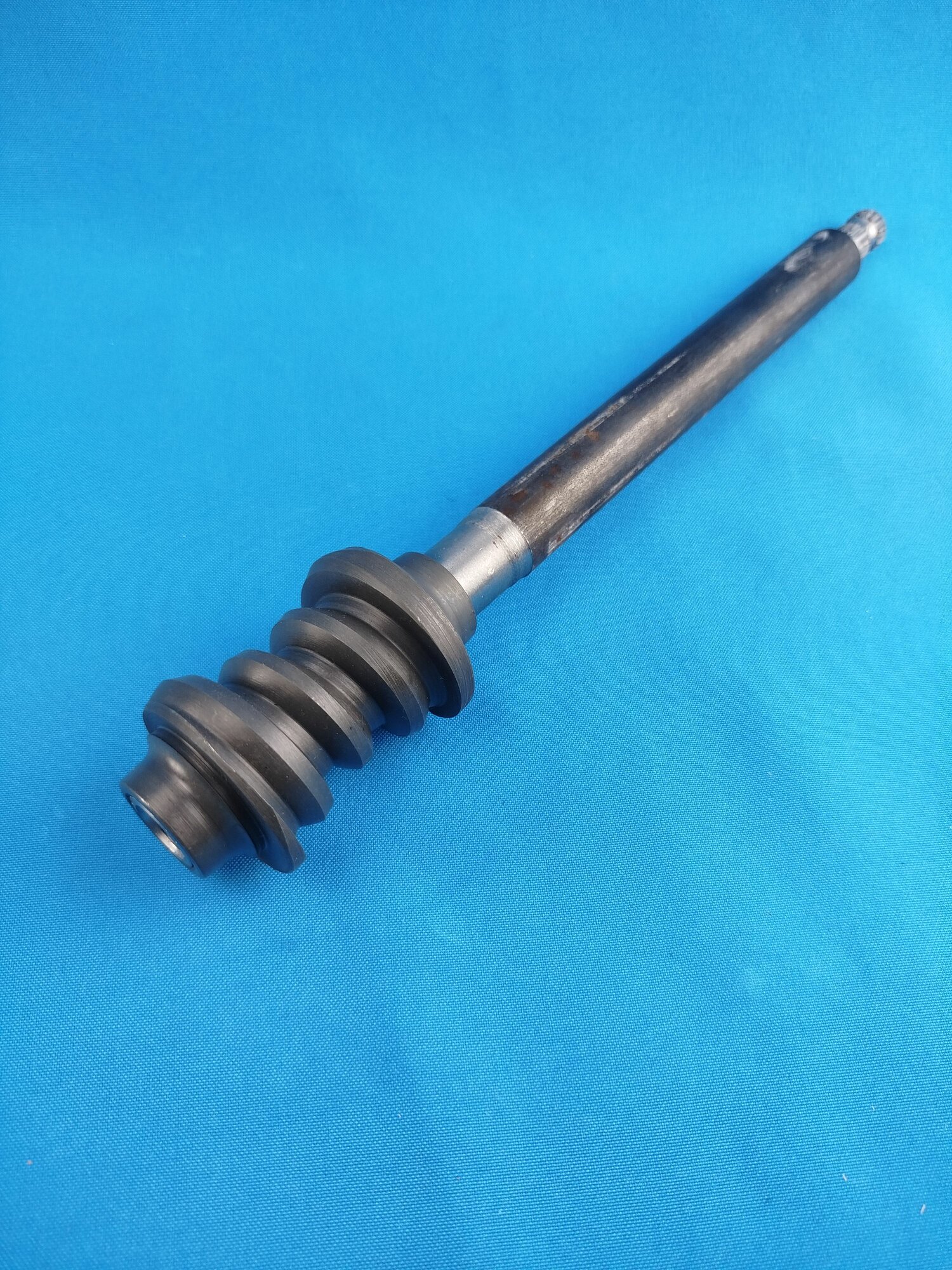 Червячный вал рулевого управления "ВАЗ" для автомобилей ВАЗ 2104-05, 07 длинный (2101-3401035-20)