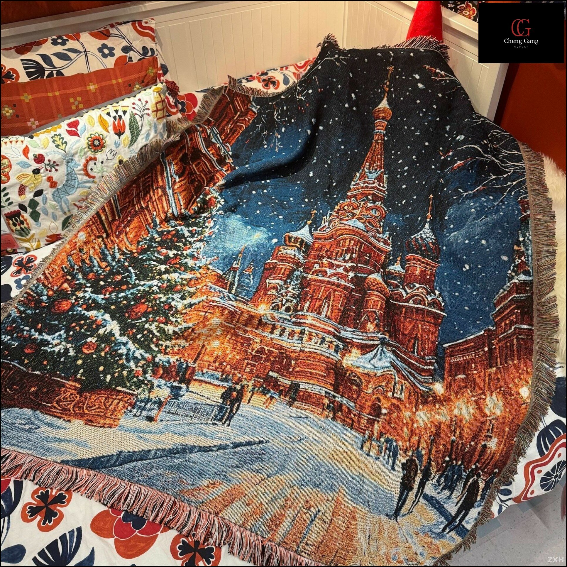 Плед "Красная площадь", вязка, вышивка, для декора дивана, 130х160см