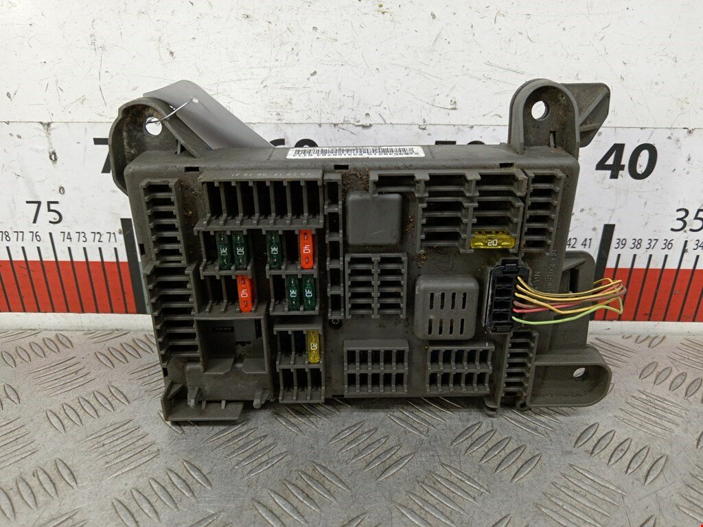 Блок предохранителей BMW X5 (E70) 61146931687 арт. 2266099