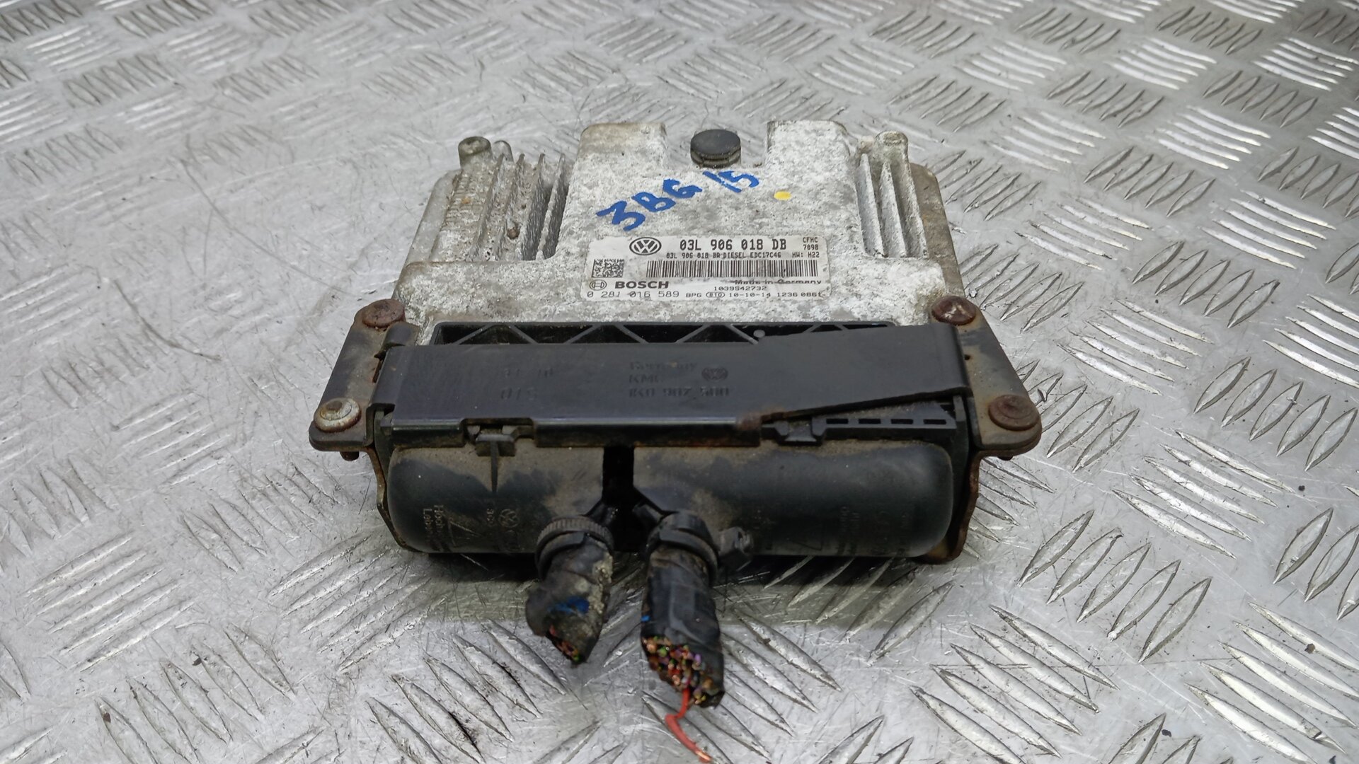 Блок управления двс SKODA YETI 1, Номер 03L906018DB, 0281016589