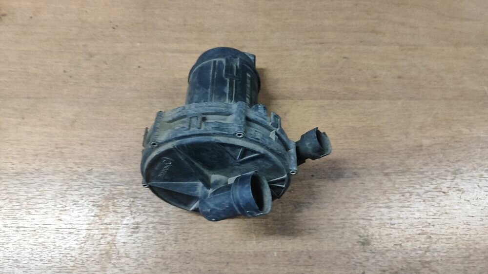 Насос воздушный Audi A6 C5 078906601D