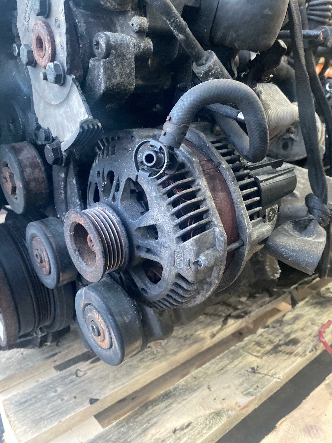 Генератор для BMW 3 E46 3.0 OEM 7788247