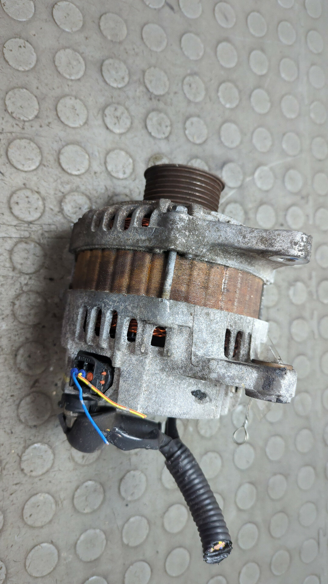 Генератор Nissan Qashqai Б/У