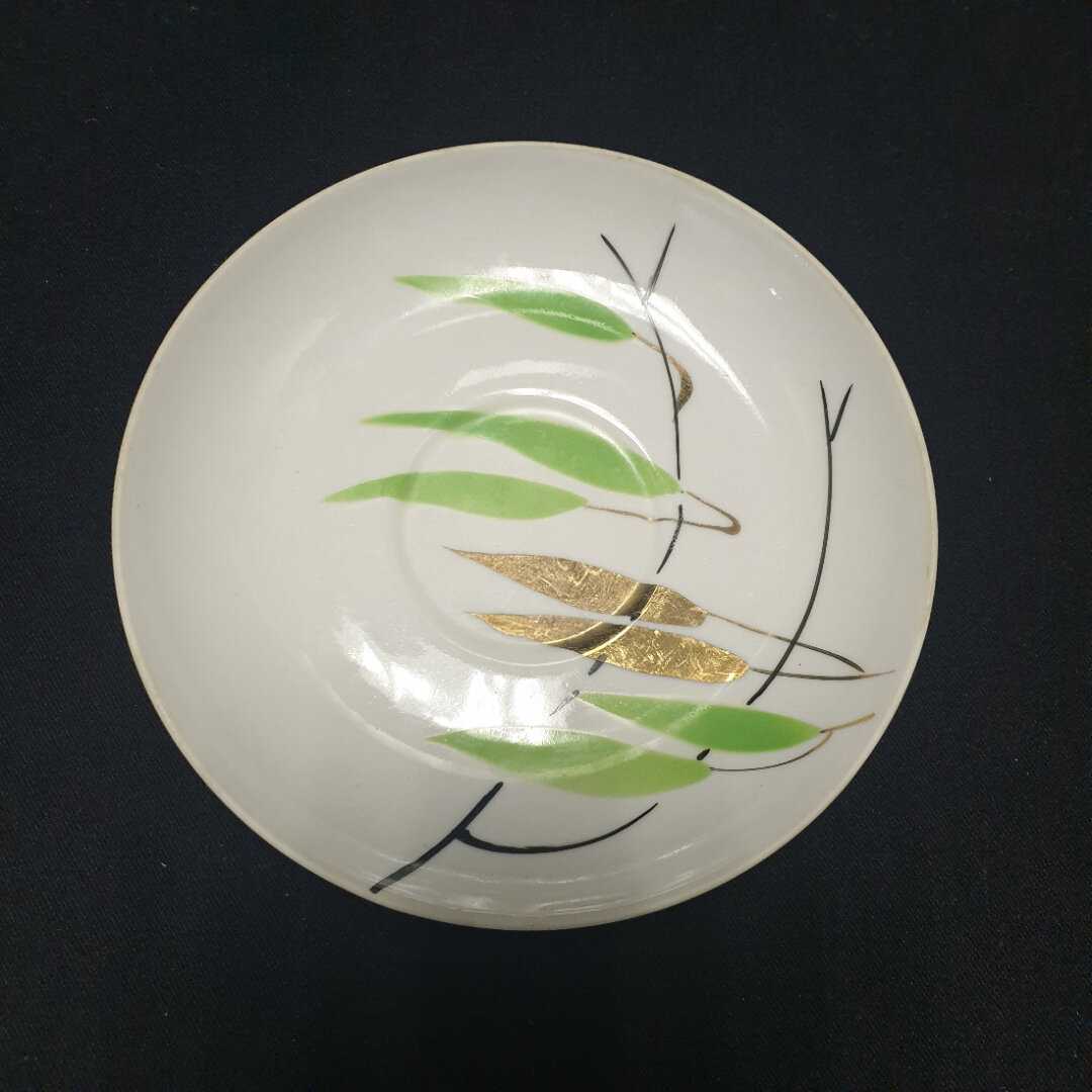 Блюдце Ивушка Дулёво, фарфор деколь позолота 14 см, винтаж СССР