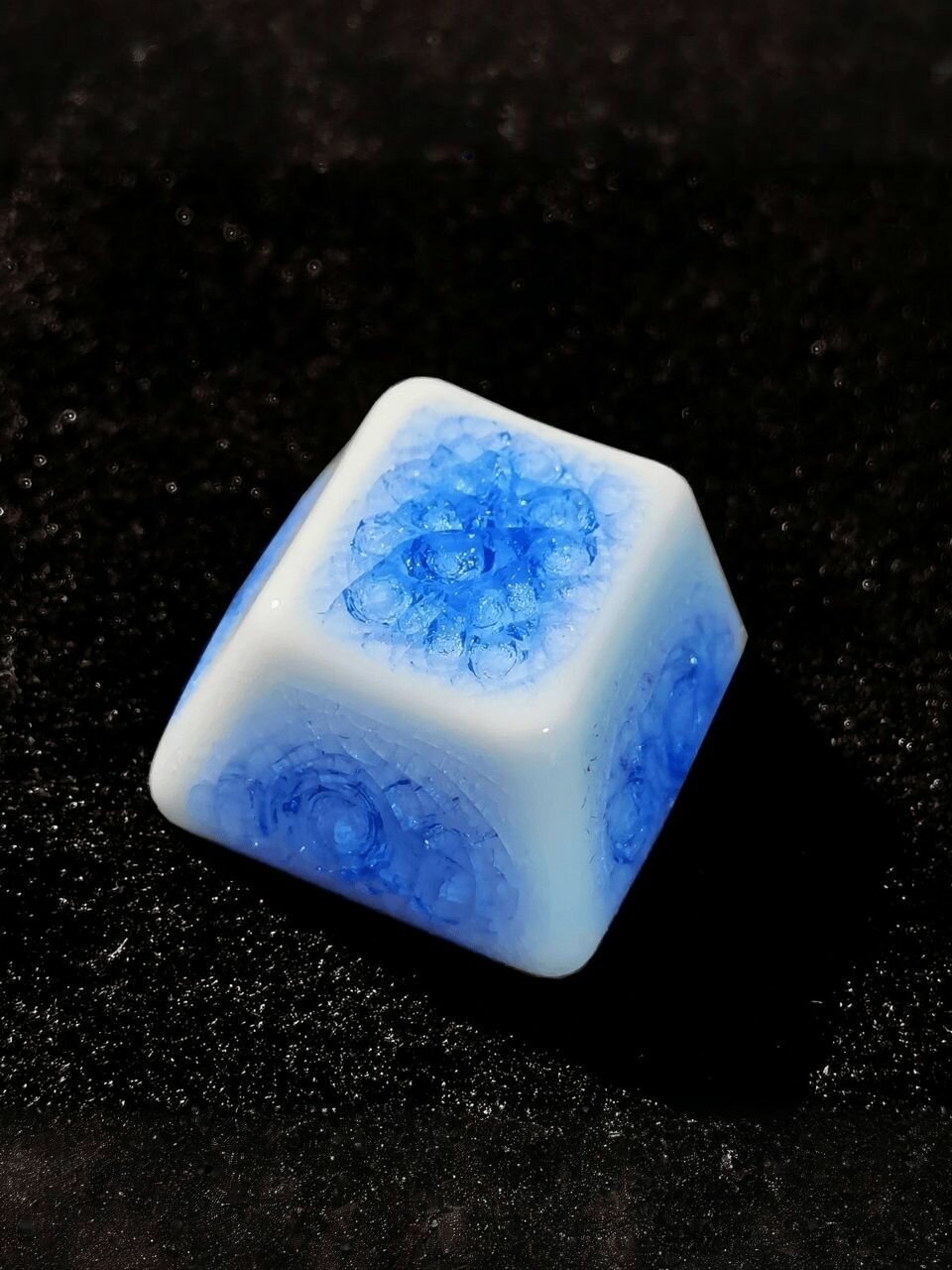 Керамические кейкапы GearPunk для механической клавиатуры, набор 4 шт (WASD), лазурный кракелюр