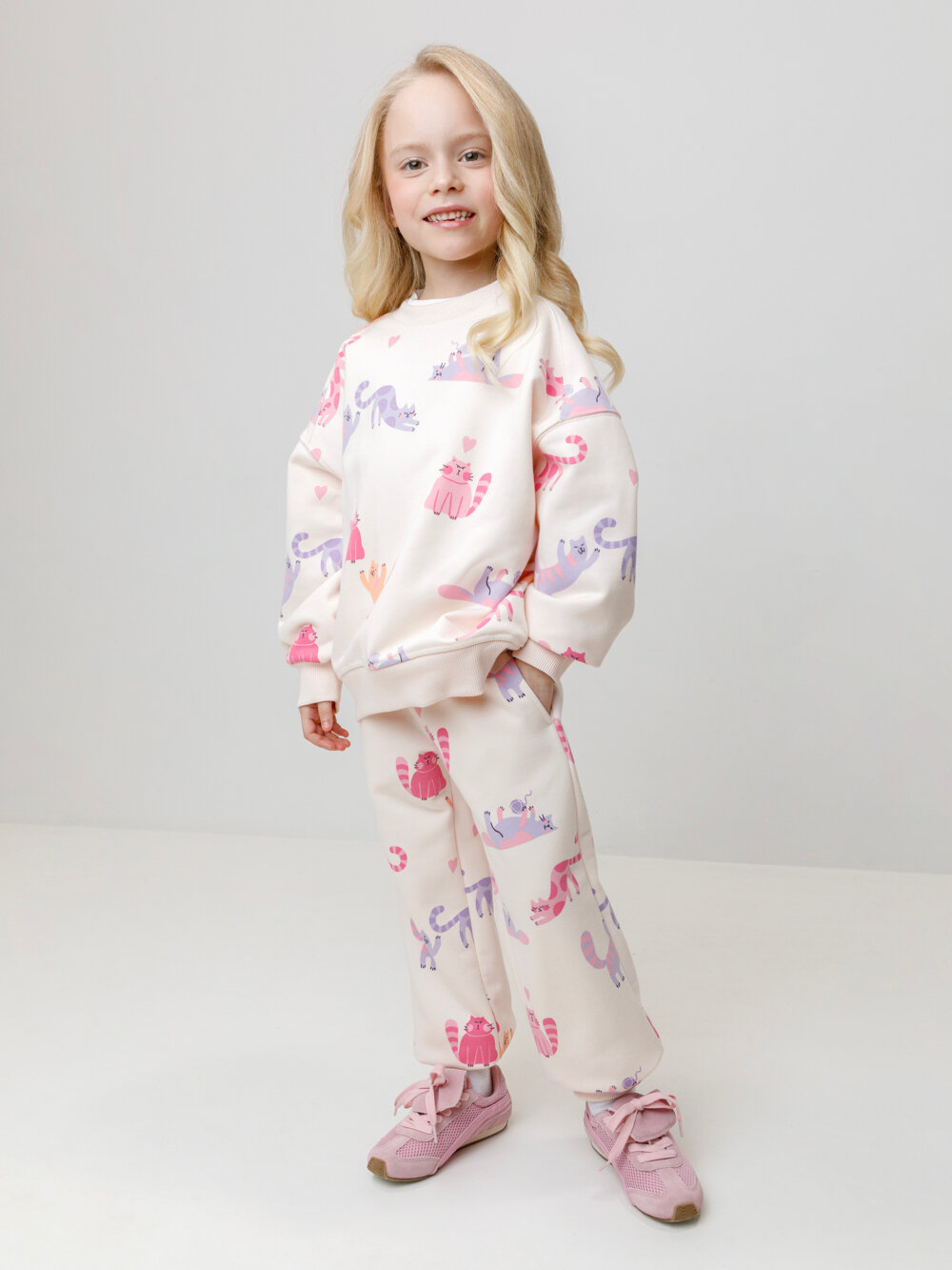 Брюки спортивные детские с милым принтом для девочки