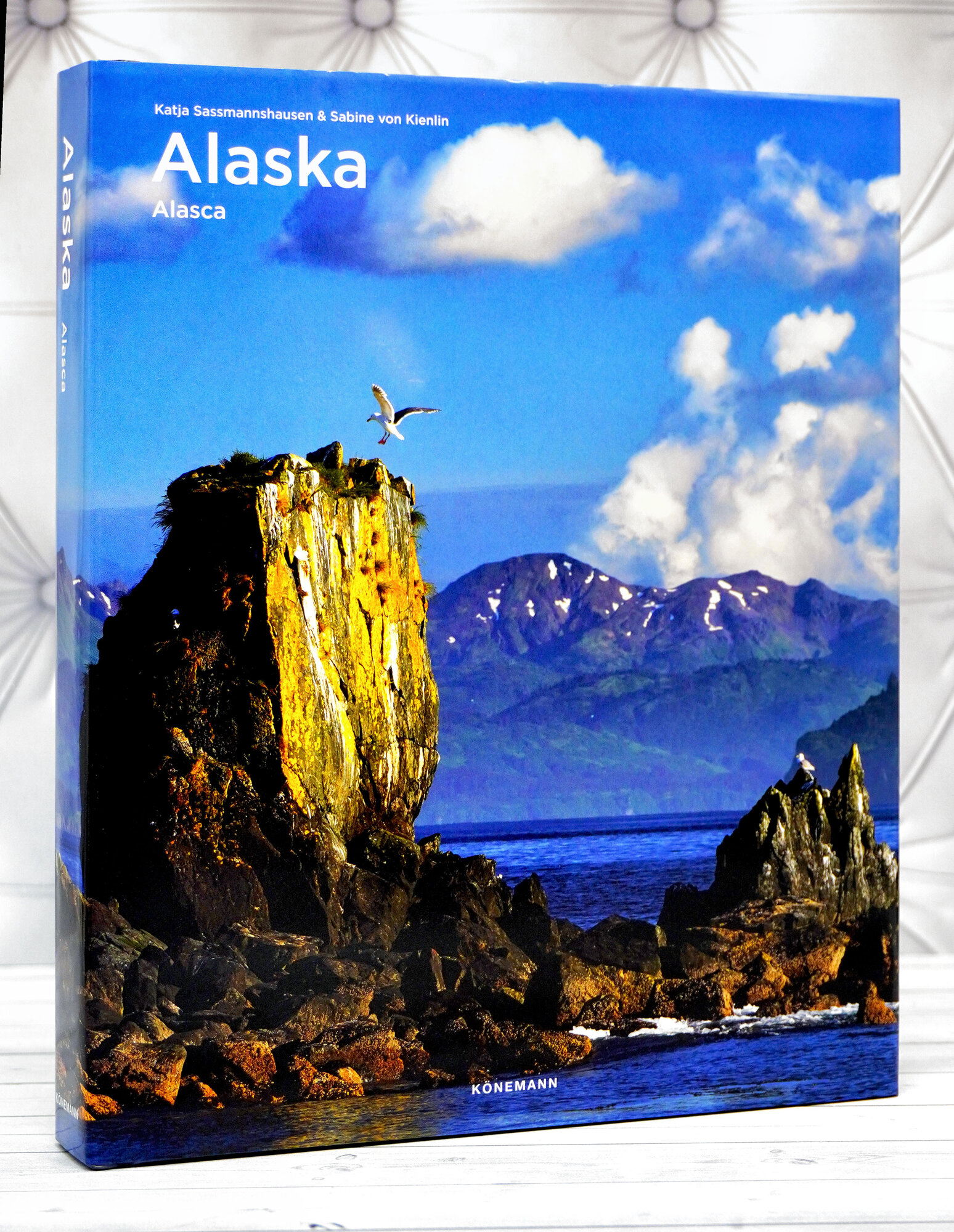 Alaska - Подарочный фотоальбом. Путешествие по Аляске: ледники, фьорды, северное сияние и дикая природа — фото 1