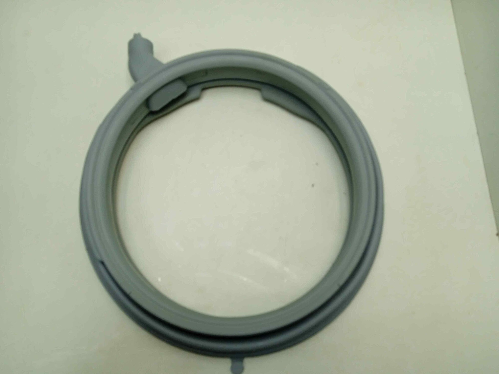 WIS24140OE/47 кт173 Манжета люка для стиральной машины Bosch WIS24140OE/47 б/у